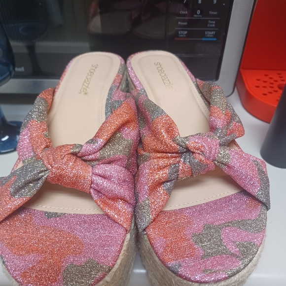 Shoes | Sandel Shoe | Poshmark